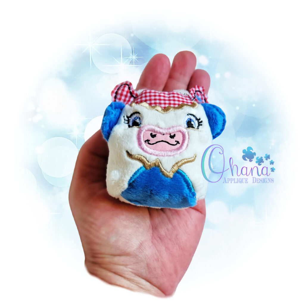 Highland Cow Eggie Stuffie Embroidery Design - Ohana Applique Designs